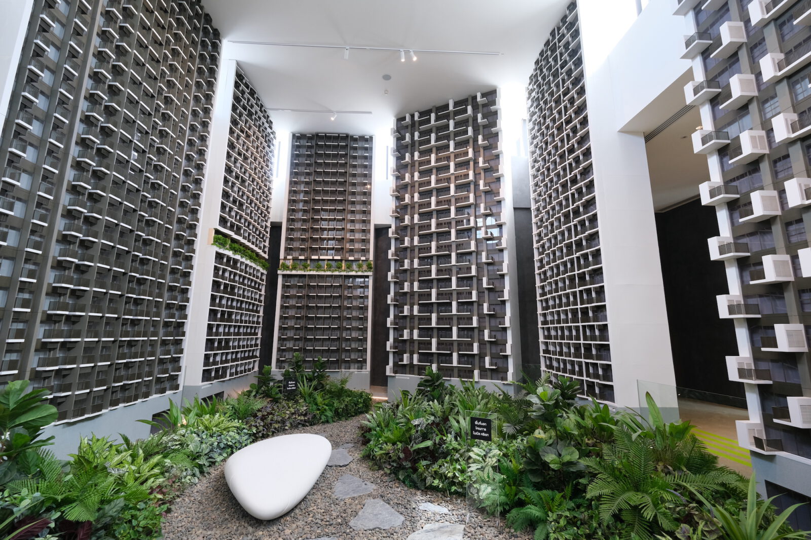 noble Create : คอนโดใหม่ในย่านเลียบด่วนเอกมัย-รามอินทรา - Why I Buy ...